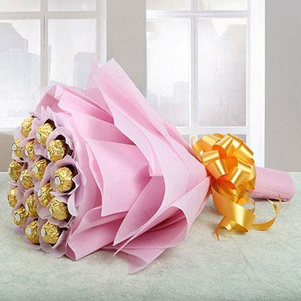 Pink Ferrero Rocher Bunch– Bloomsvilla