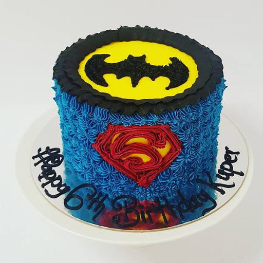 Round Shape Batman And Superman Cake - Bloomsvilla